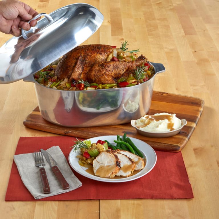 IMUSA 18in H. Cajun Cast Aluminum Oval Roaster with Lid & Tray - Imusa
